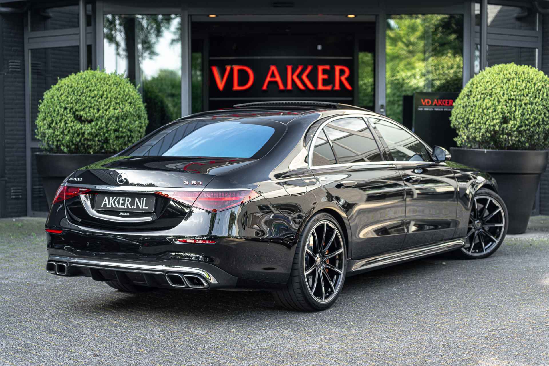 Mercedes AMG S 63 E-Performance 4MATIC Lang - Occasion - VD AKKER